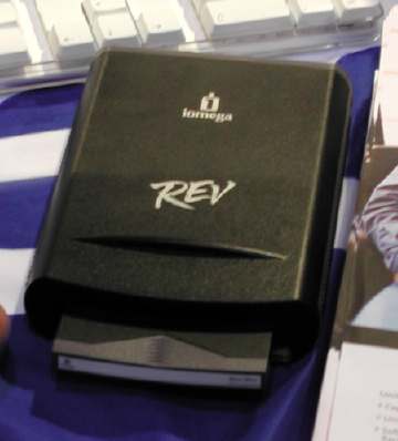 Iomega Rev: 35 GB in un taschino - macitynet.it