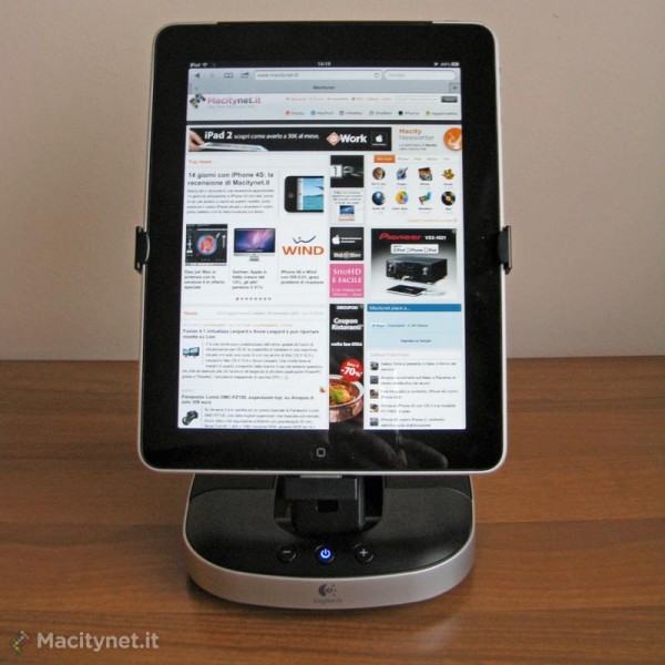 Logitech Speaker Stand: il supporto tuttofare per iPad e iPad 2 in ...