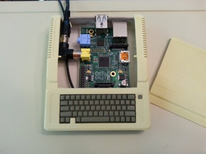 Case Apple II per Raspberry Pi: lo chassis che trasforma Raspberry in ...