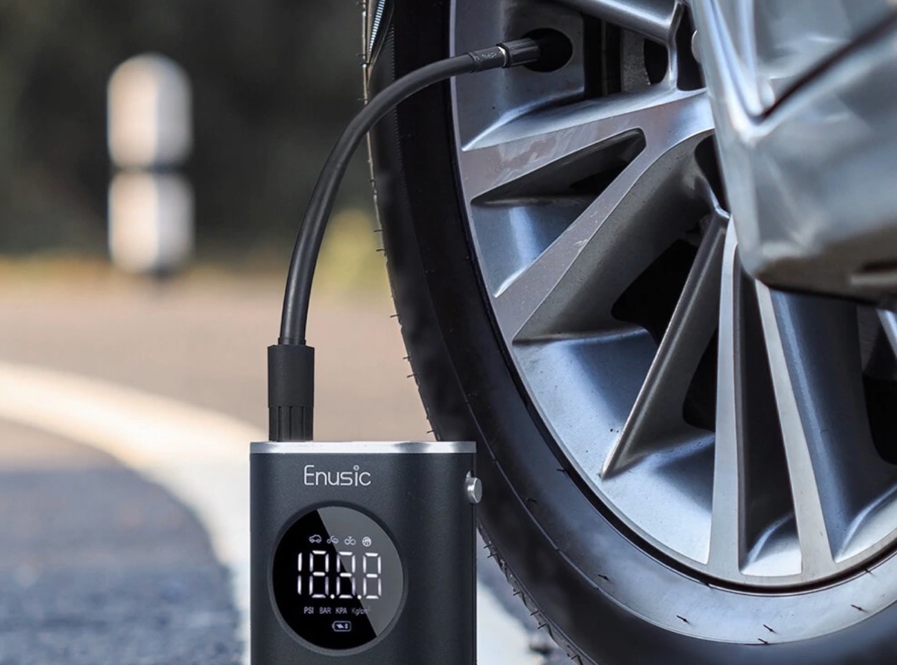 Enusic TP03, compressore portatile a batteria - macitynet.it