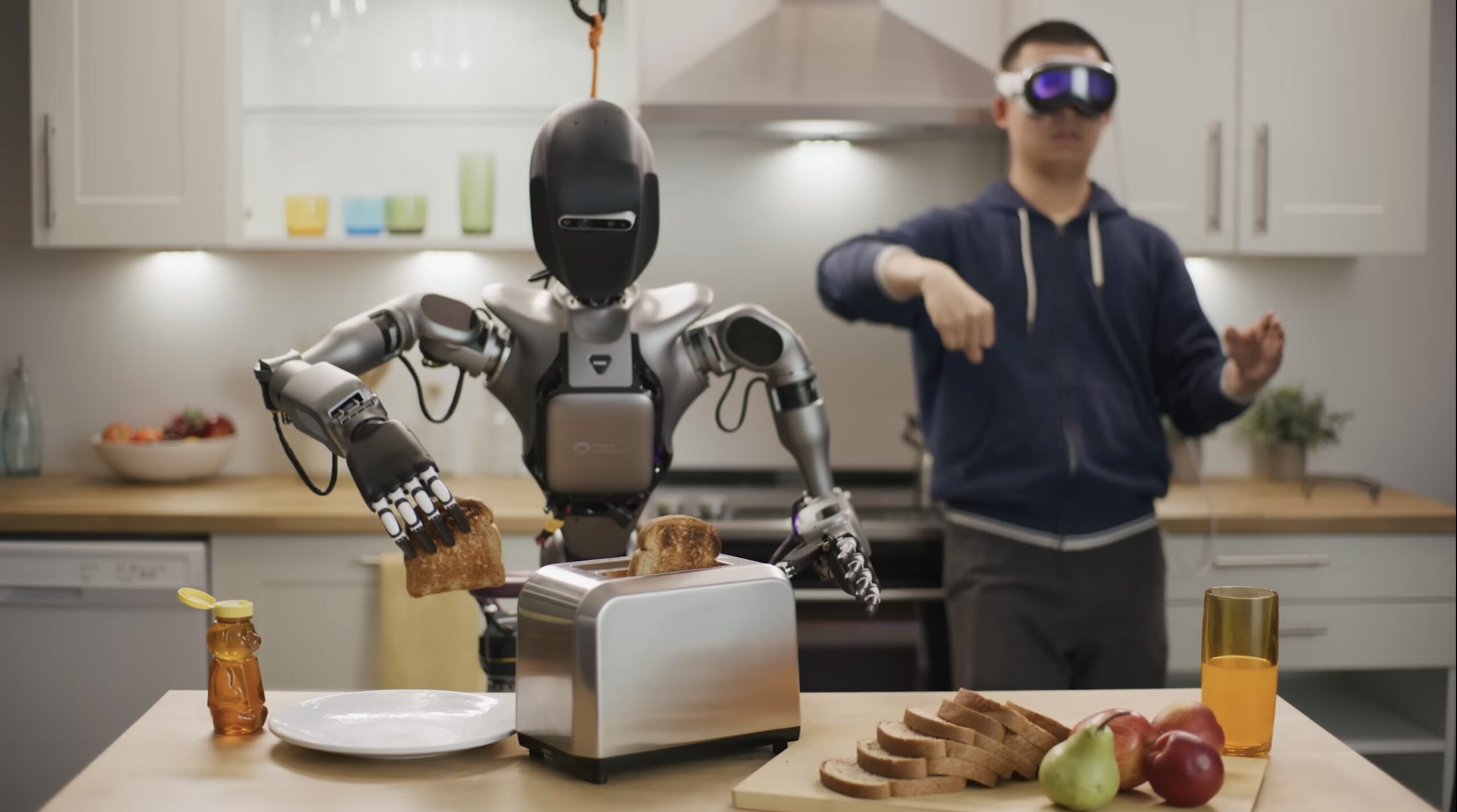 Nvidia usa Apple Vision Pro per controllare robot umanoidi - macitynet.it