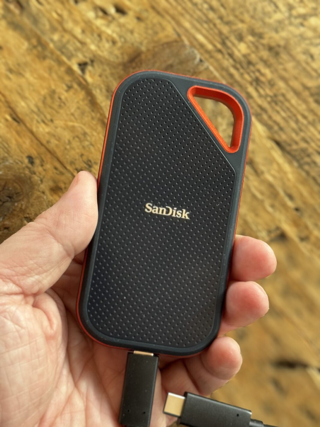 Recensione SanDisk Extreme Pro Portable SSD, piccolo e veloce, ma attenzione agli standard ...