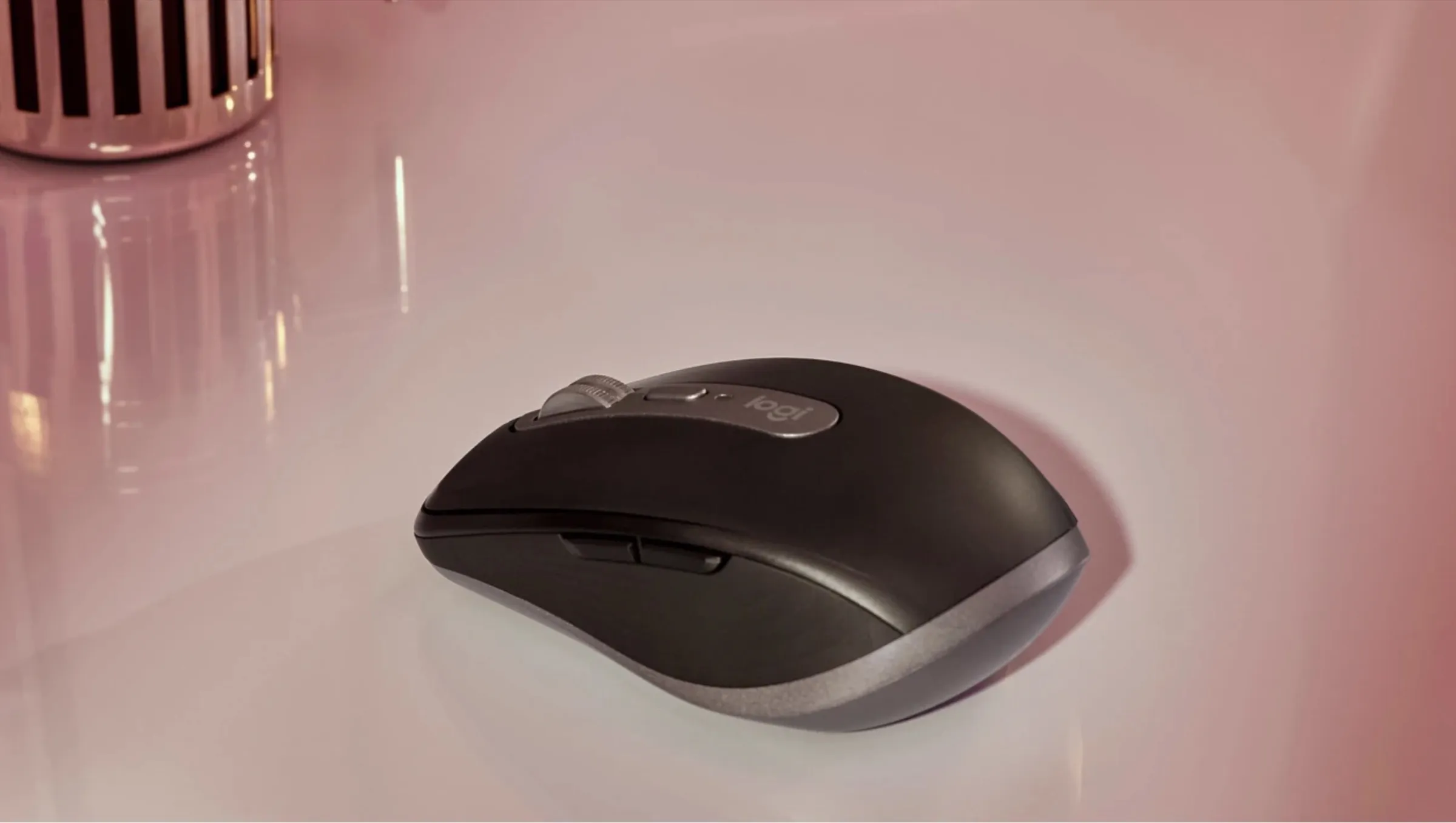 Logitech corteggia gli utenti Apple con tastiere e mouse Designed for Mac